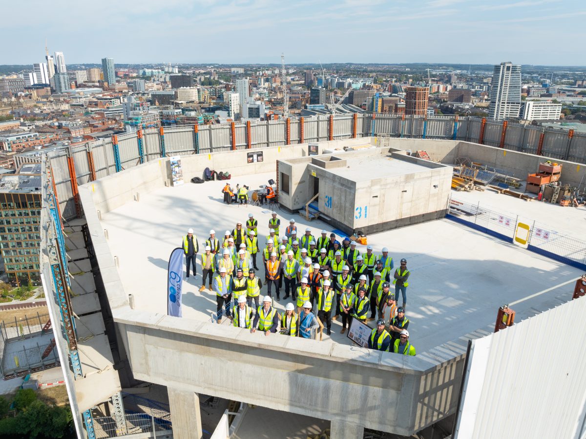 Leeds II celebrates the topping out of two tower blocks - Circle